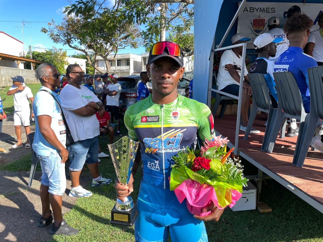Loïc Laviolette vainqueur du Grand Prix Cycliste RCI pour la deuxième ...