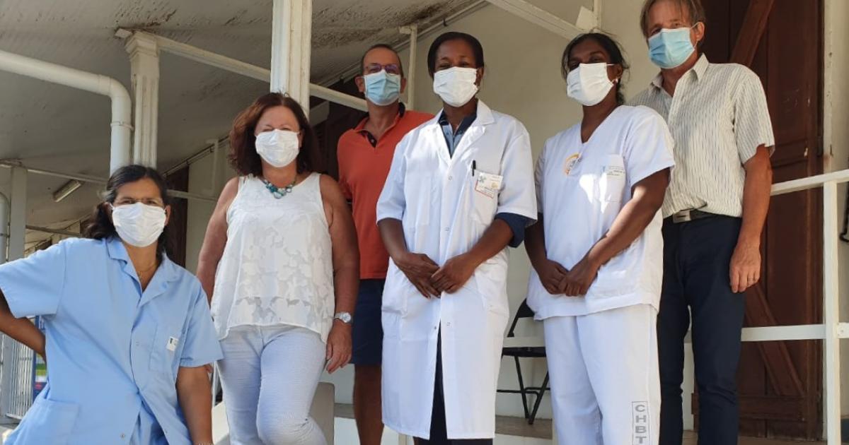 Vaccination, gestion des malades : le personnel toujours au front au CHBT